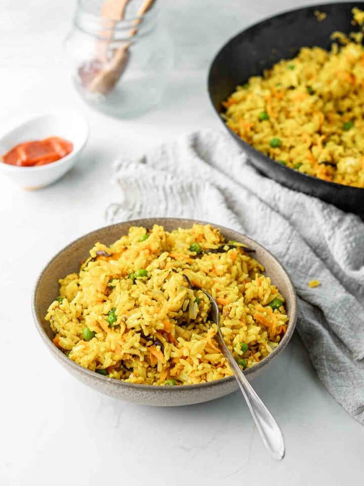 Easy Rice Cooker Turmeric Rice - Eight Forest Lane
