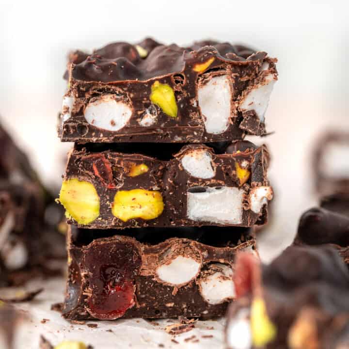 Easy Rocky Road Recipe - Eight Forest Lane