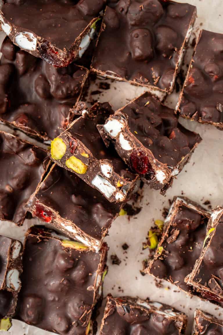 Easy Rocky Road Recipe - Eight Forest Lane