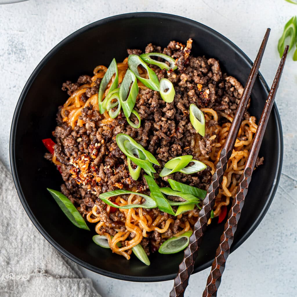 20 Minute Chilli Beef Noodles - Eight Forest Lane