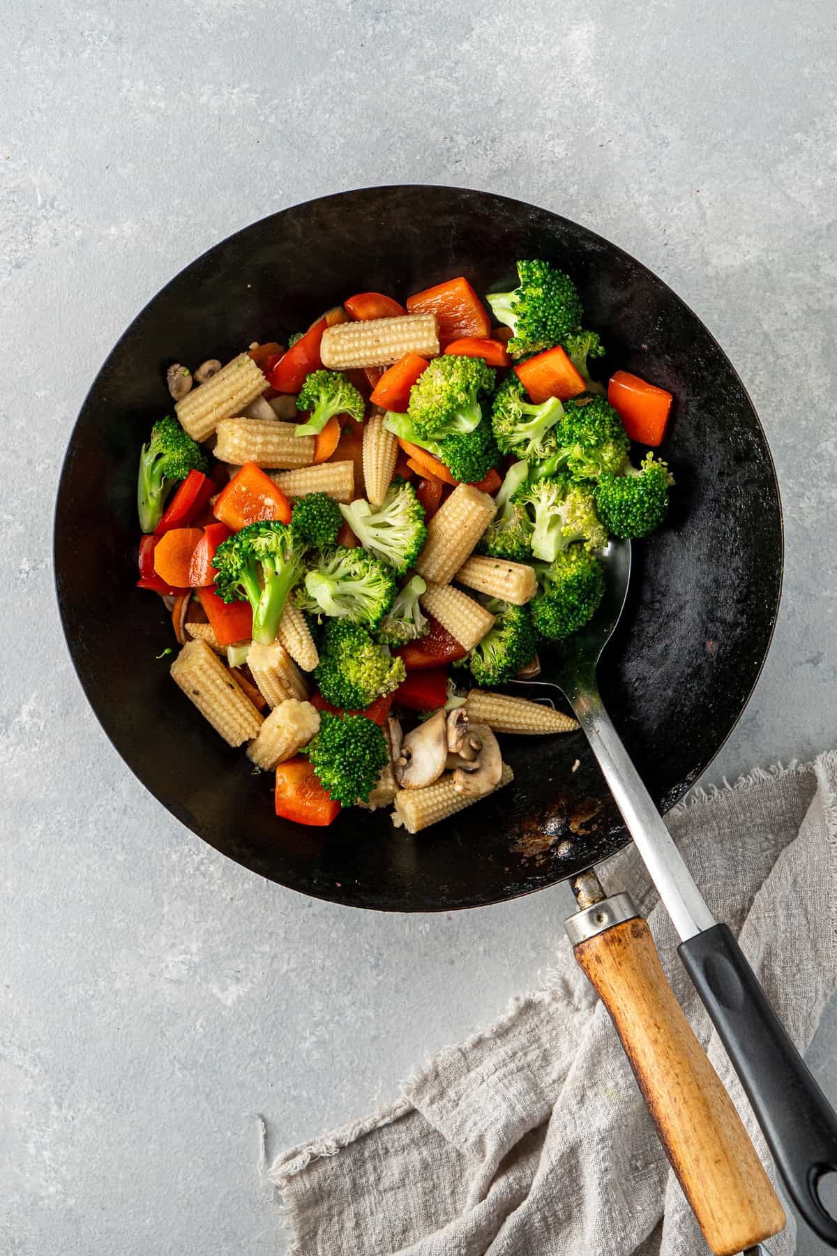 Healthy Honey Garlic Chicken Stir Fry - Eight Forest Lane