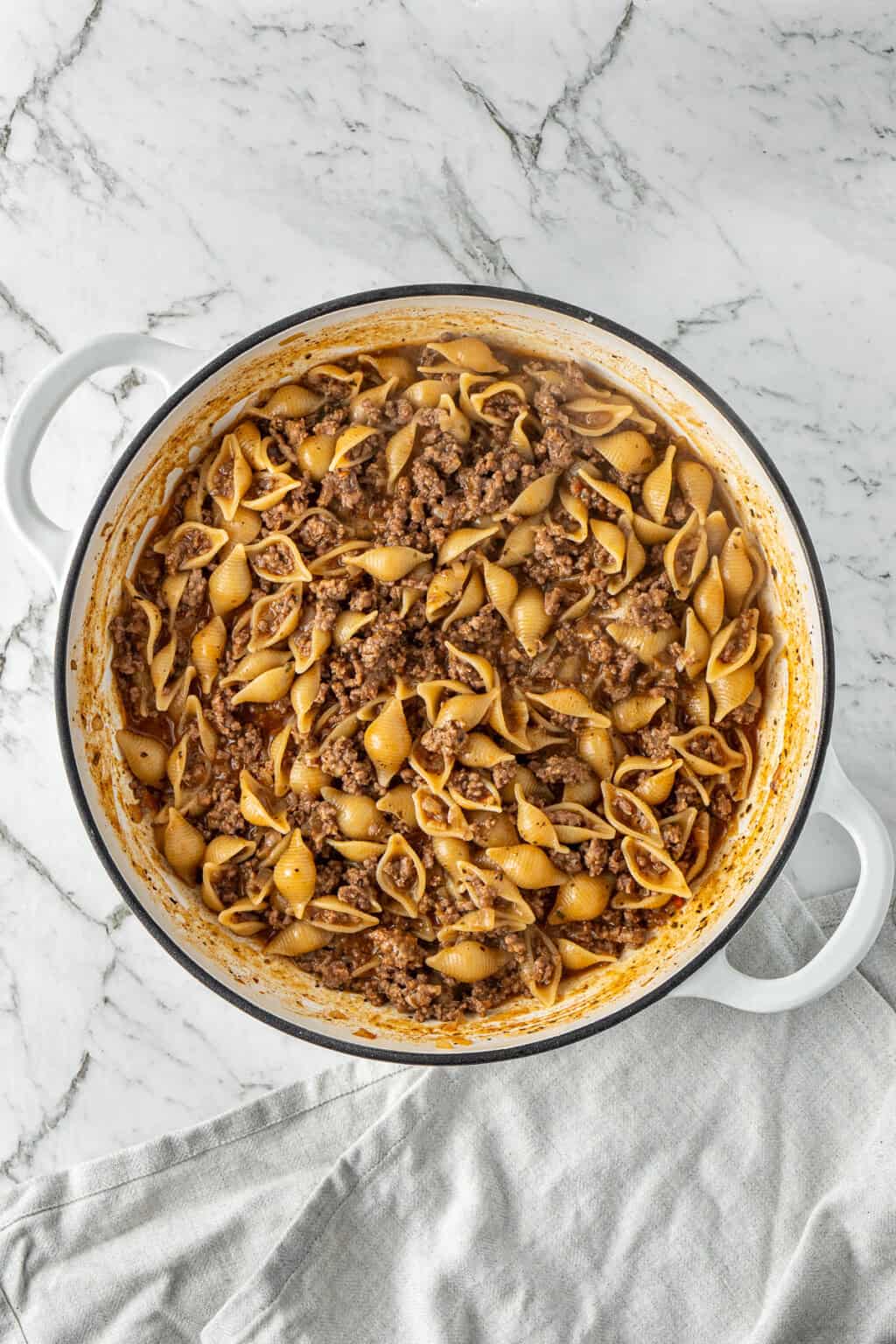 One Pot Beef Mince Pasta - Eight Forest Lane